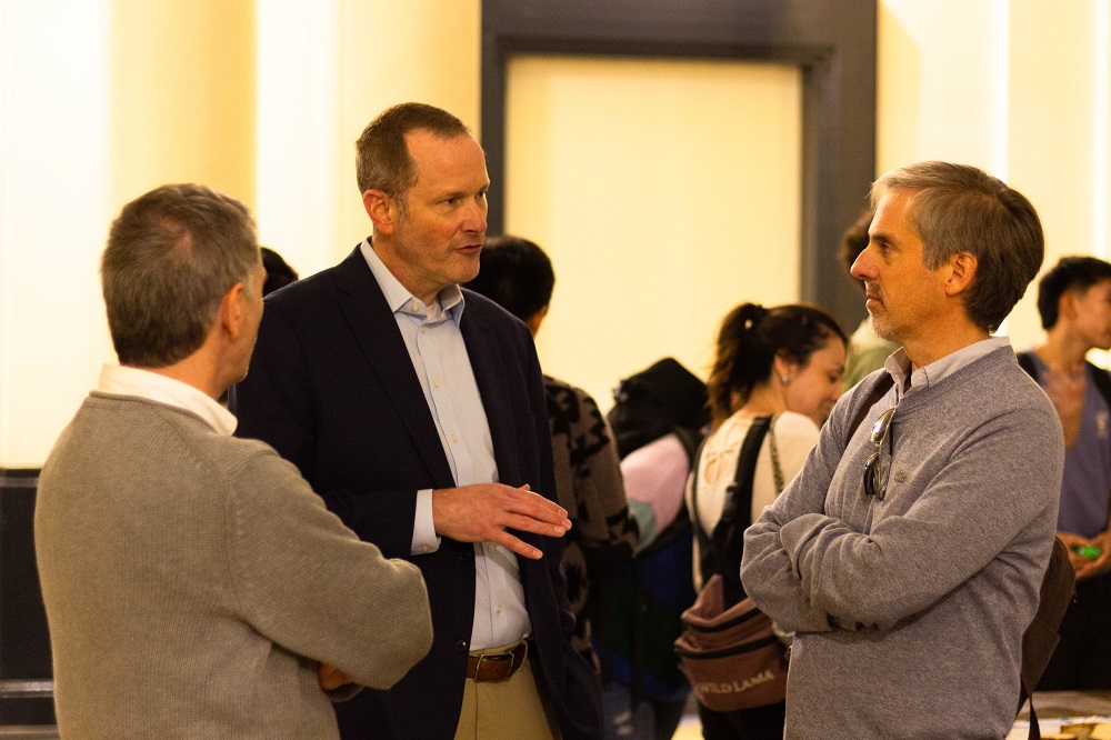 Geólogo norteamericano Adam Simon: La vida moderna se detiene sin cobre ...