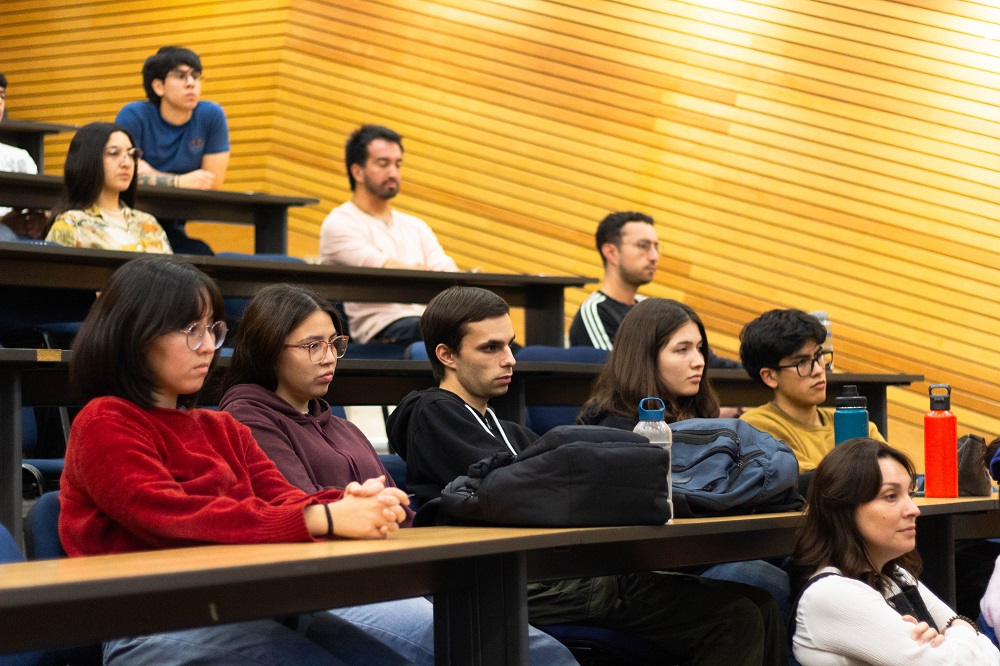 Geólogo norteamericano Adam Simon: La vida moderna se detiene sin cobre ...